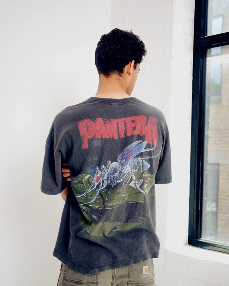 Men's Vintage T-Shirts | Thrifted.com - The Online Vintage Store