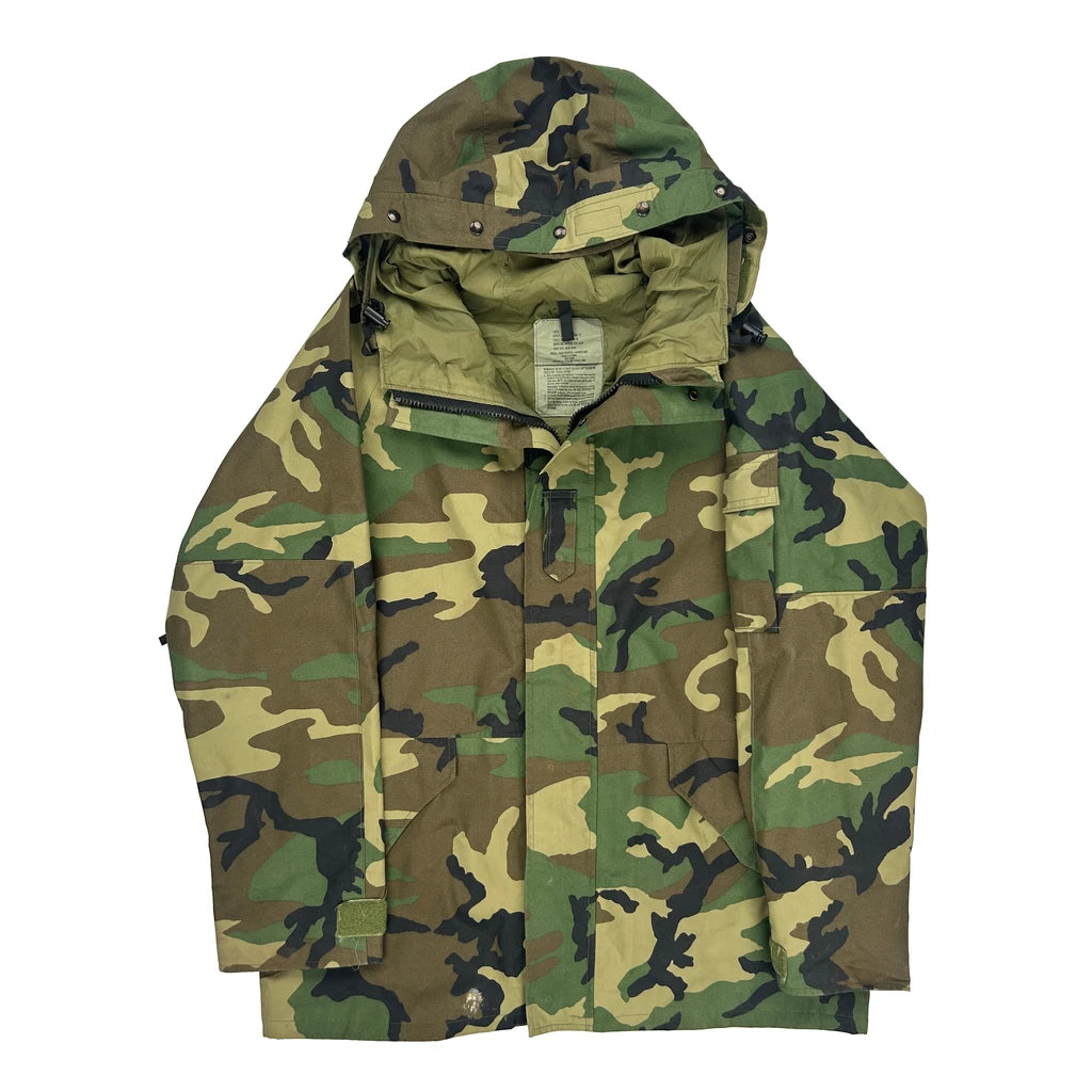 U.S. Army Unbranded Jacket - Large Camo Nylon – Thrifted.com