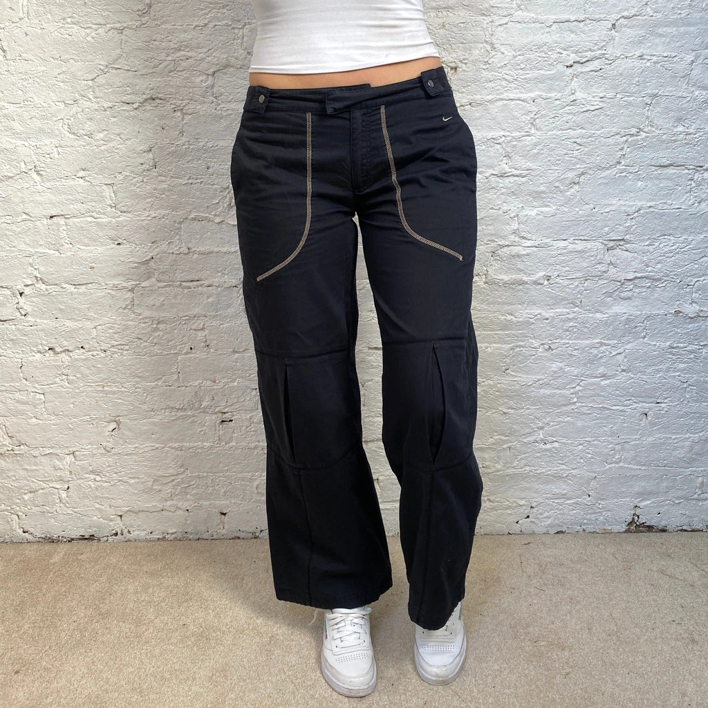 Nike Tracksuit - 30W UK 8 Black Polyester Blend – Thrifted.com